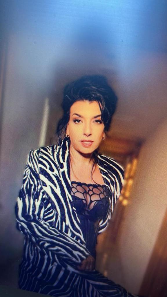 Dikla - Yasmeen Godder