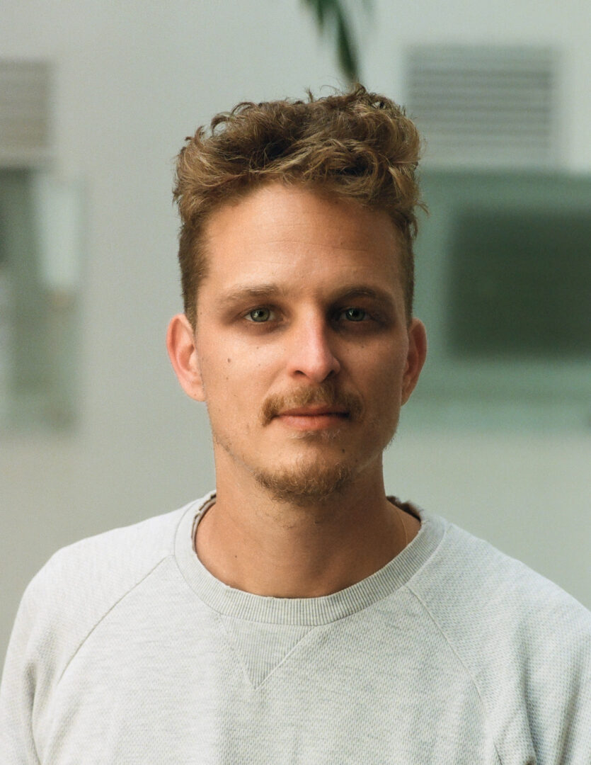 Nadav Barnea - Yasmeen Godder